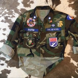 Jackets & Coats | Vintage Camo Shirt Military Patches Broaches Ml ...